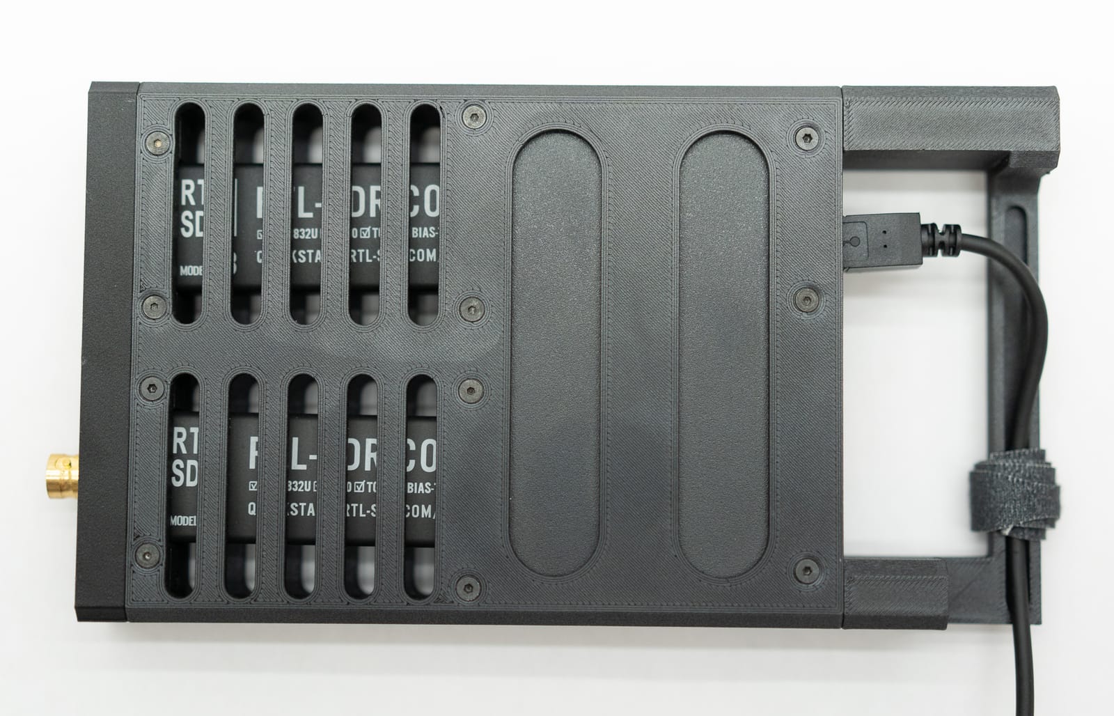 USBSDR- A Dual SDR Mobile Enclosure